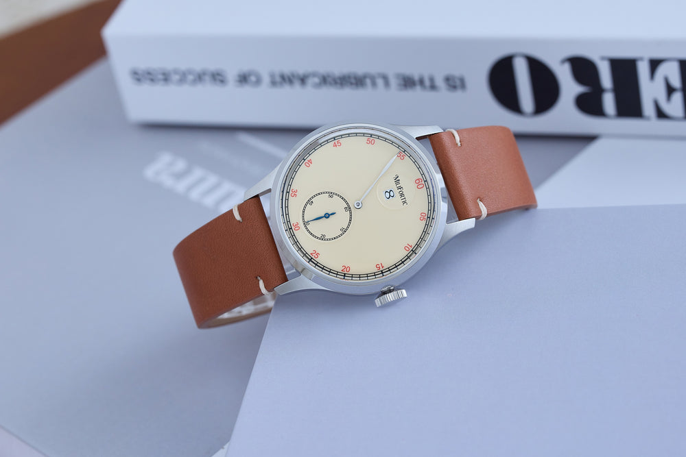 Everything You Need to Know About Jump Hour Watches – Milifortic ...